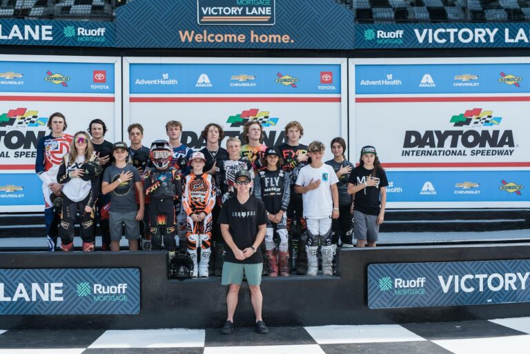 About Us | On Track School